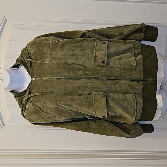 Doe & Rae | Jackets & Coats | Nwot Doe Rae Hooded Bomber Jacket | Poshmark